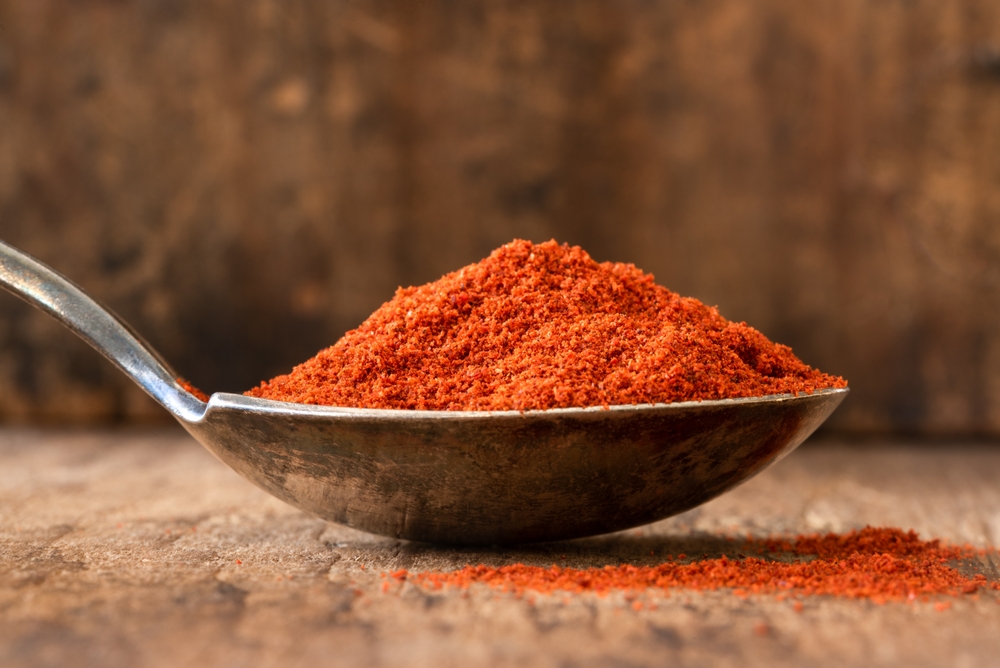 Las Hermanas Spanish Hot Smoked Paprika / 2.47 oz | Schullo All Natural ...